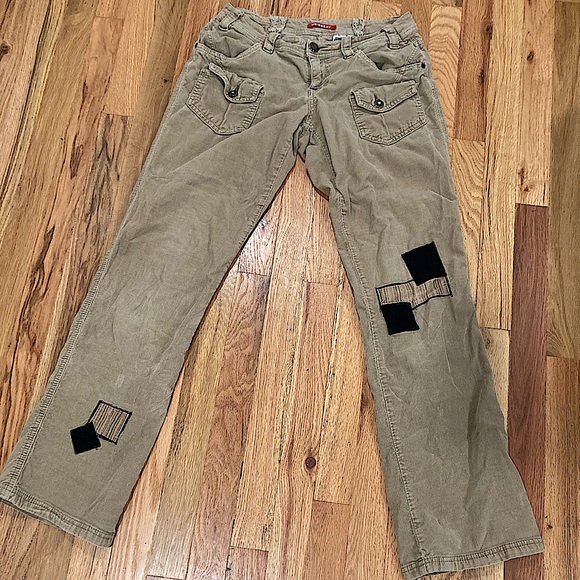 UNIONBAY | Pants & Jumpsuits | Tan Unionbay Pants With Patches | Poshmark